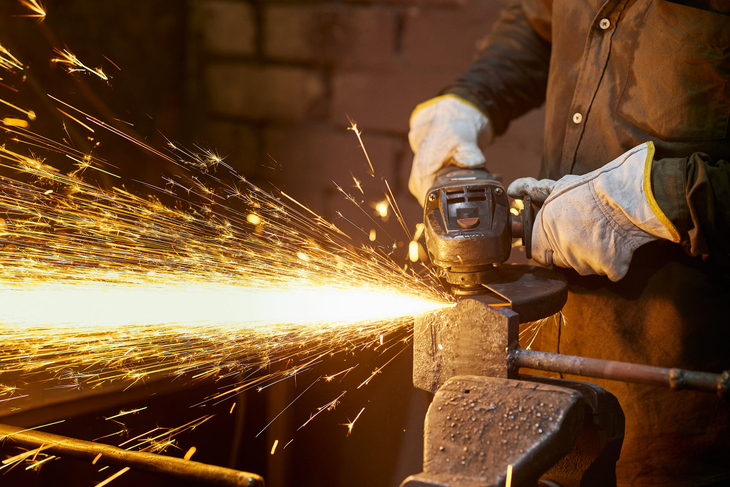 Creating process of handmade tools and axes ᐉ Fadir Tools