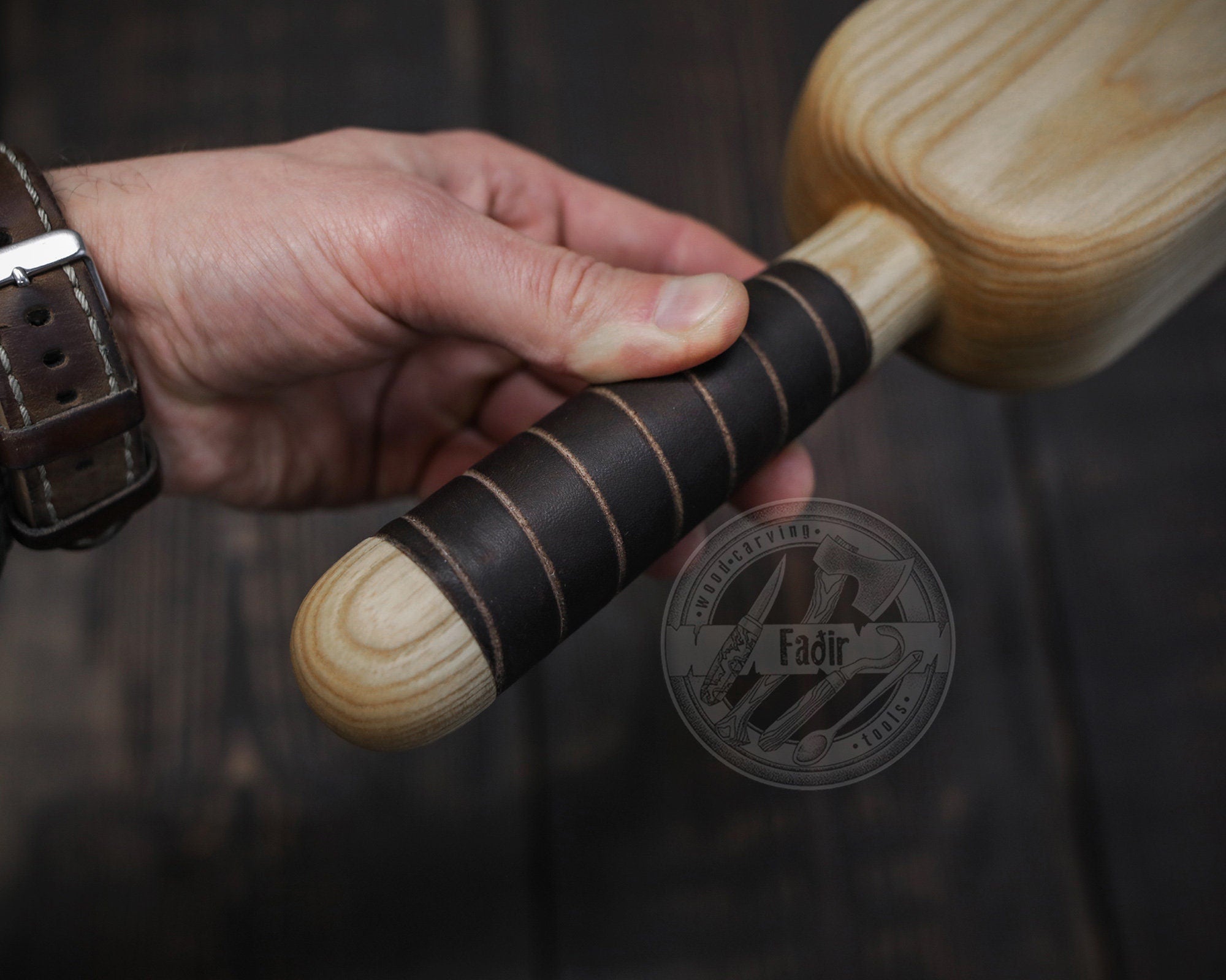 Rectangular wooden mallet. – Fadir.tool